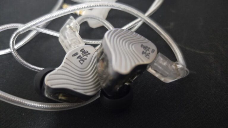 【PR】【レビュー】KBEAR NZ02｜怪しすぎる？格安有線イヤホン - 鍋ログぶろぐ